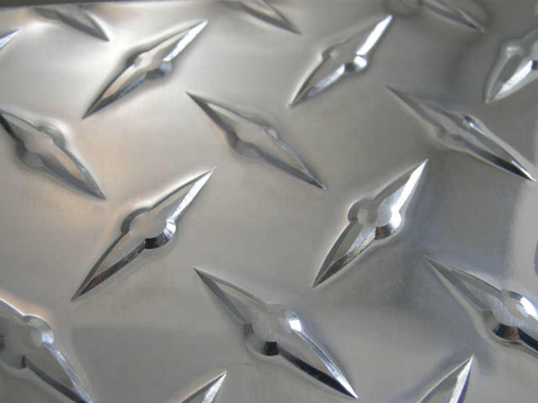 Customized 1/2/3/5 Bar/Diamond Aluminum Tread Checkered Plate